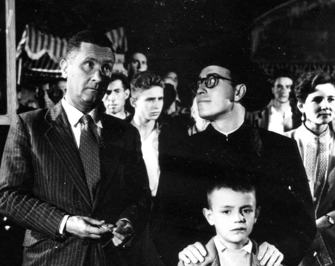 Miracles of Thursday (1957) – The Postmodern Pelican